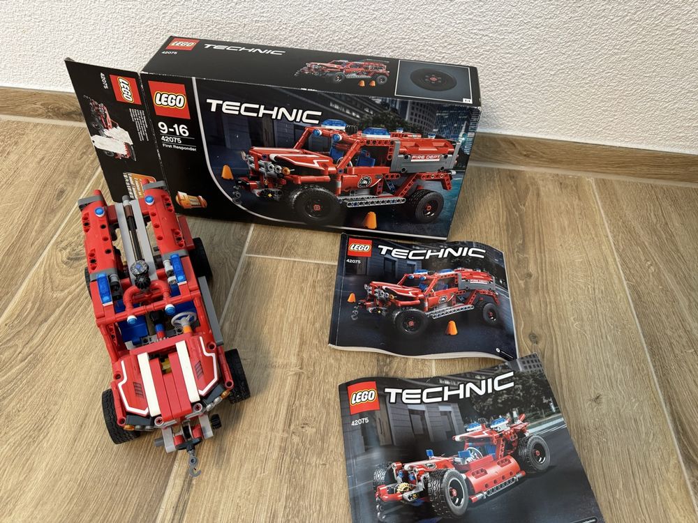 Lego Technic First Risponder 42075 | Kaufen auf Ricardo