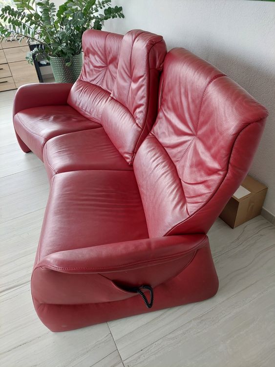 2er Sofa rot, Leder | Kaufen auf Ricardo