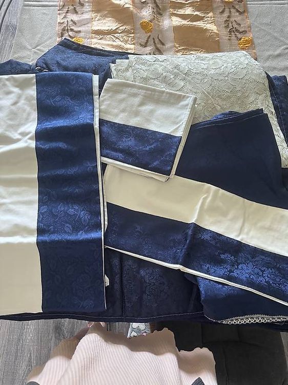 Parure complète pour chambre à coucher (D'occasion) à Salgesch pour CHF ...