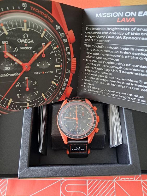 Swatch Moonswatch Mission on Earth Lava (Neu und originalverpackt) in ...