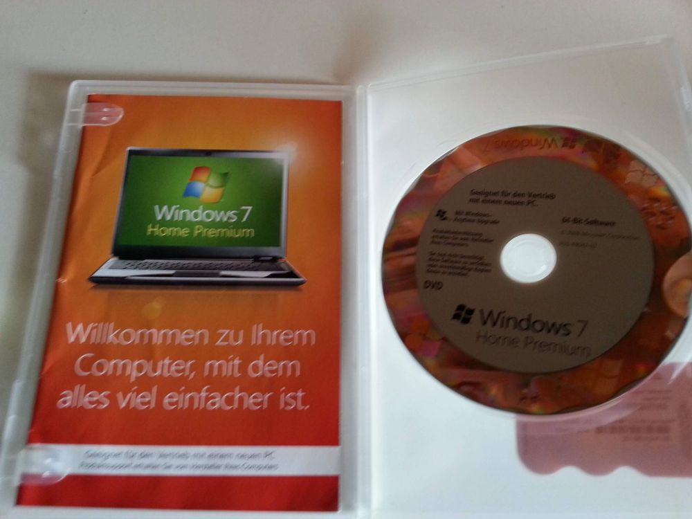 Windows 7 CD (Gebraucht) in Ruschein für CHF 20.3 – mit Lieferung auf ...
