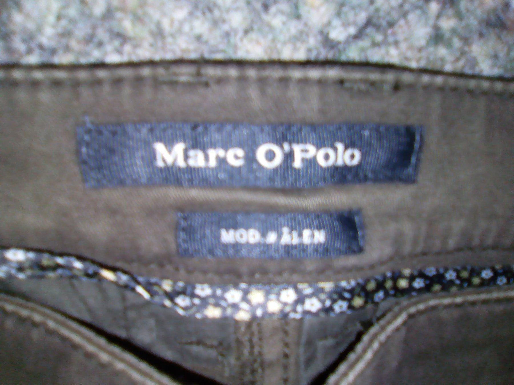 Marco Polo 1/2 Bund 44cm ab 5.--Fr (Gebraucht) in Killwangen für CHF 5 ...