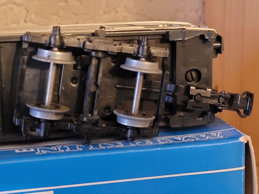 Märklin H0 4093 - DB D-Zug Gepäckwagen Düm - mit OVP (Gebraucht) in ...