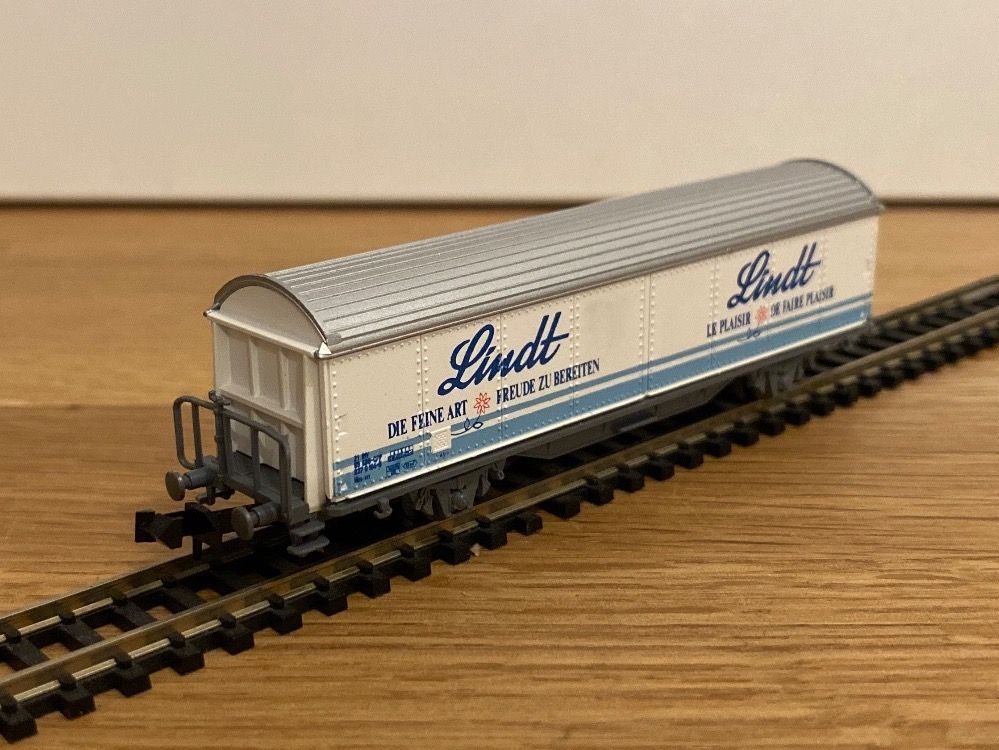 Roco SBB Güterwagen "Lindt“ (Neu (gemäss Beschreibung)) in Schlierbach ...