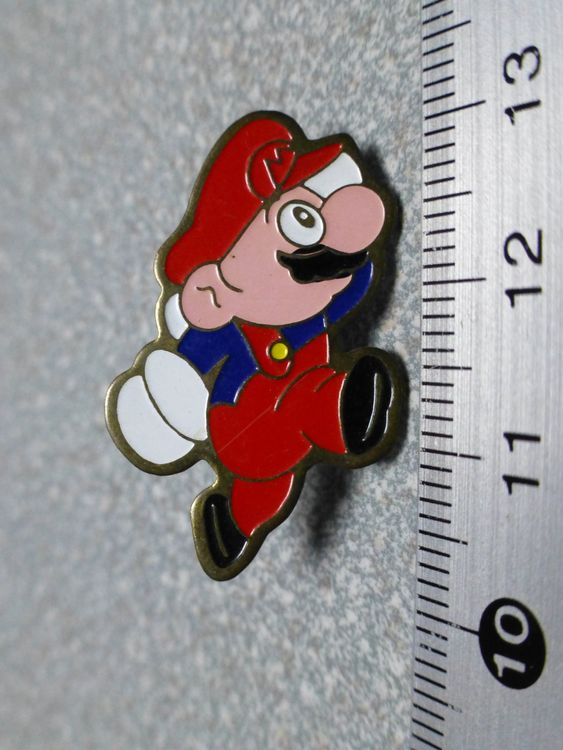 PIN PINS COMIC Mario Brothers (Gebraucht) in Gränichen für CHF 5 – mit ...