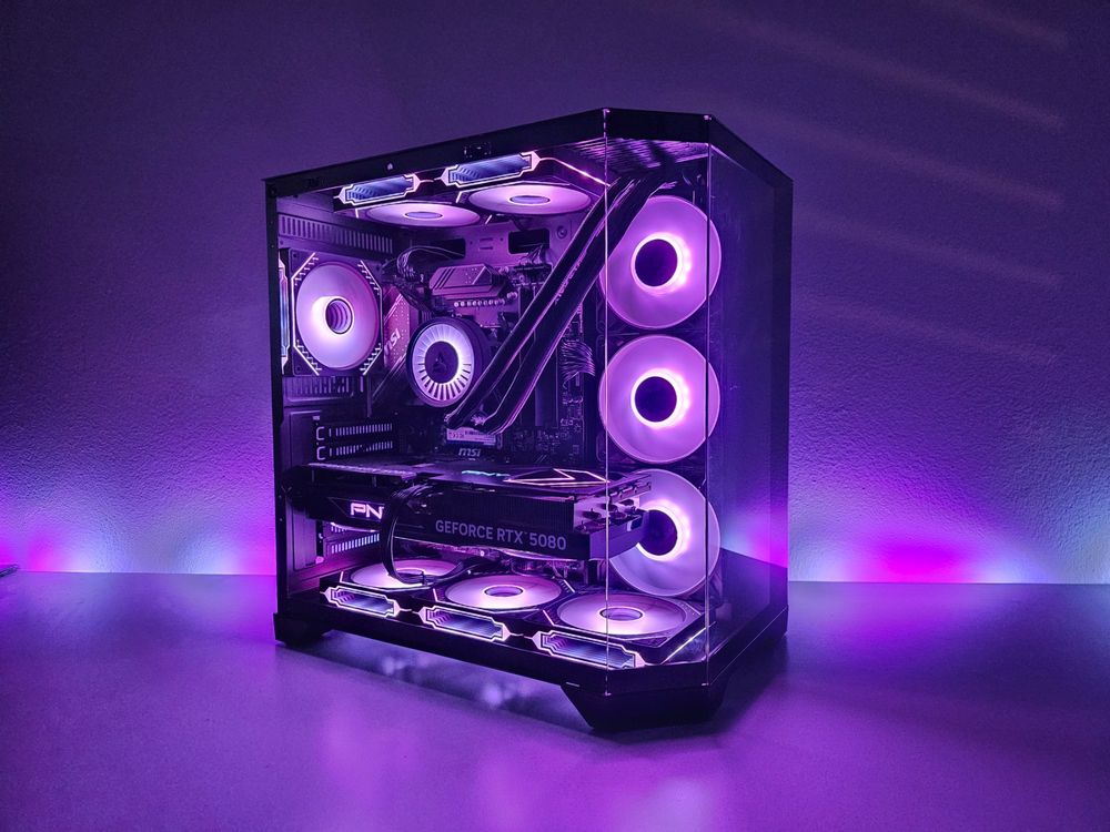 Gaming PC Darkflare🍧RTX 5080 + 9800X3D | 32GB DDR5 (Neu und ...