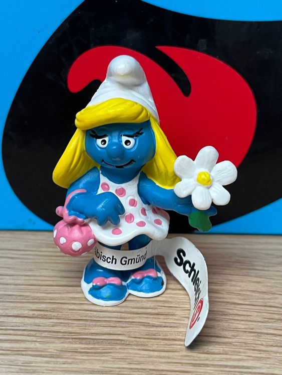 Schlumpfine mit Blümchen (Neu (gemäss Beschreibung)) in Lyss für CHF 6.5 – mit Lieferung auf ...