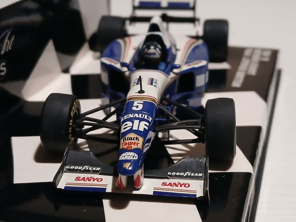 Minichamps 1:43 Williams (Hill) Launch Version 1996 (Neu und ...