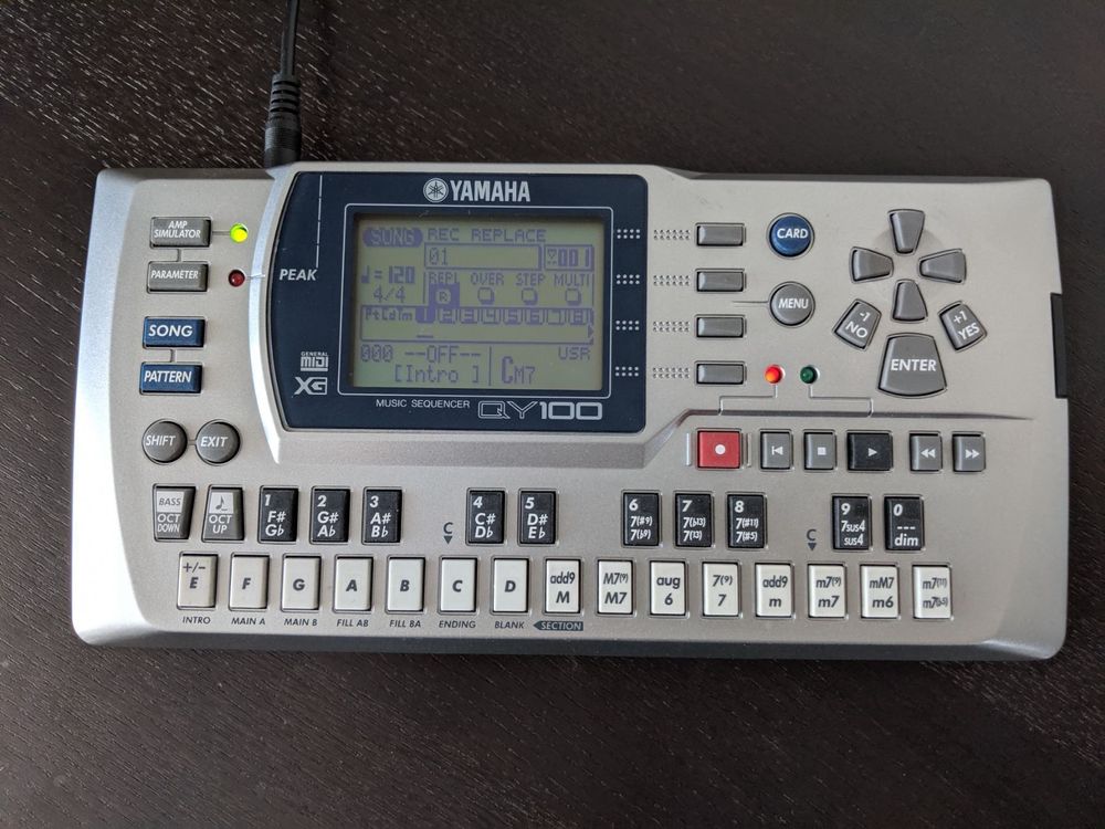 Yamaha QY 100 (Gebraucht) in Lupfig für CHF 149 – mit Lieferung auf Ricardo kaufen