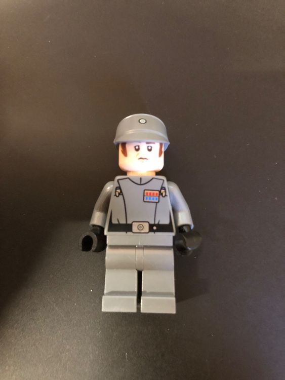 Lego figurine Star Wars Officier impérial | Kaufen auf Ricardo