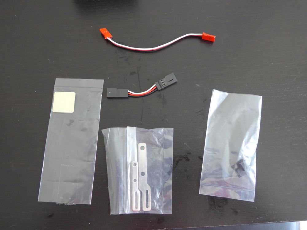 Futaba Gyro CGY 750 (Gebraucht) in Genève für CHF 50 – mit Lieferung ...