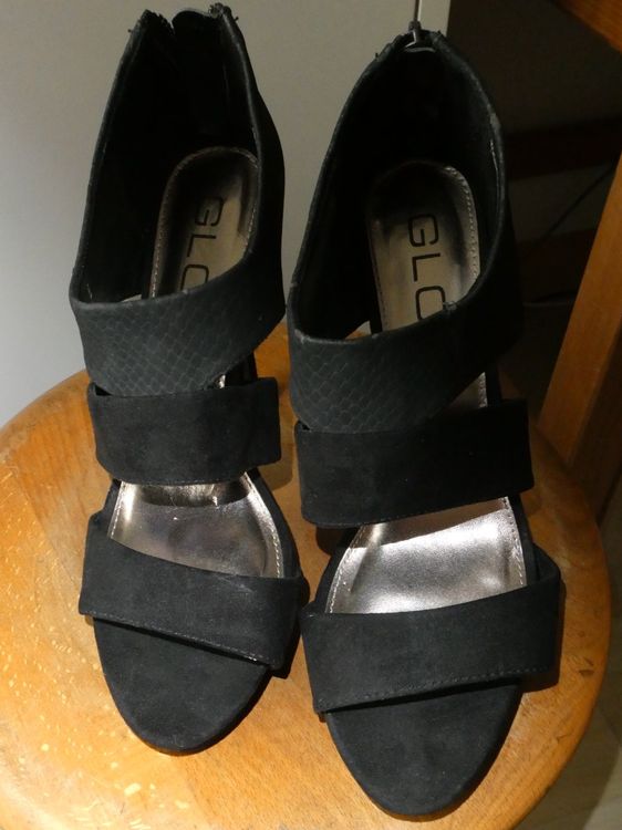 GLO High Heels Gr. 40.5, schwarz, Wildlederoptik | Kaufen auf Ricardo