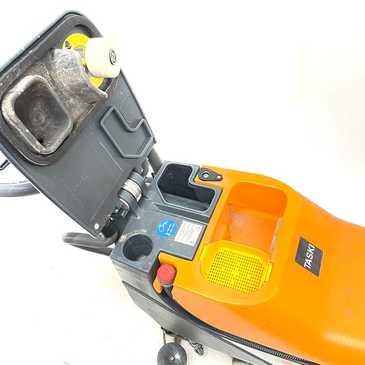 TASKI Swingo 450B mit Akkubetrieb | Putzmaschine (Gebraucht) in Zuchwil ...