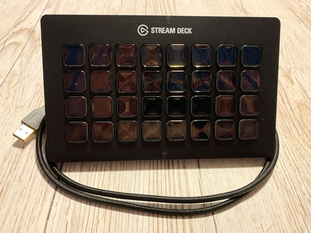 Elgato Stream Deck XL (Gebraucht) in Oberdorf für CHF 150 – mit ...
