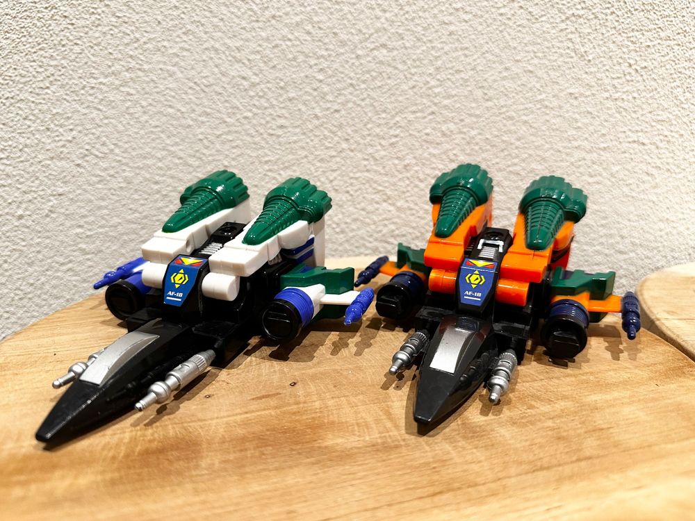 2 80er transformers Planet Fighter Enginebot Simba Robot (Gebraucht) in ...