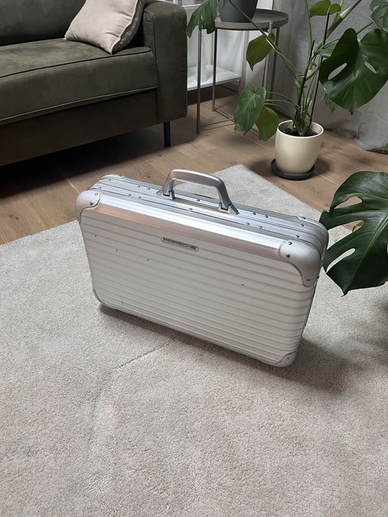 Rimowa Porsche Aluminium Koffer (Gebraucht) in Rain für CHF 252 – mit ...