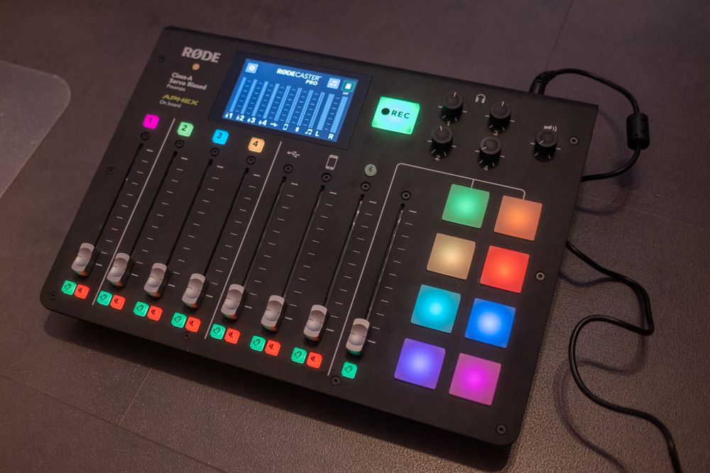 RØDE RODECaster Pro (Gebraucht) in Lauperswil für CHF 259 – mit ...