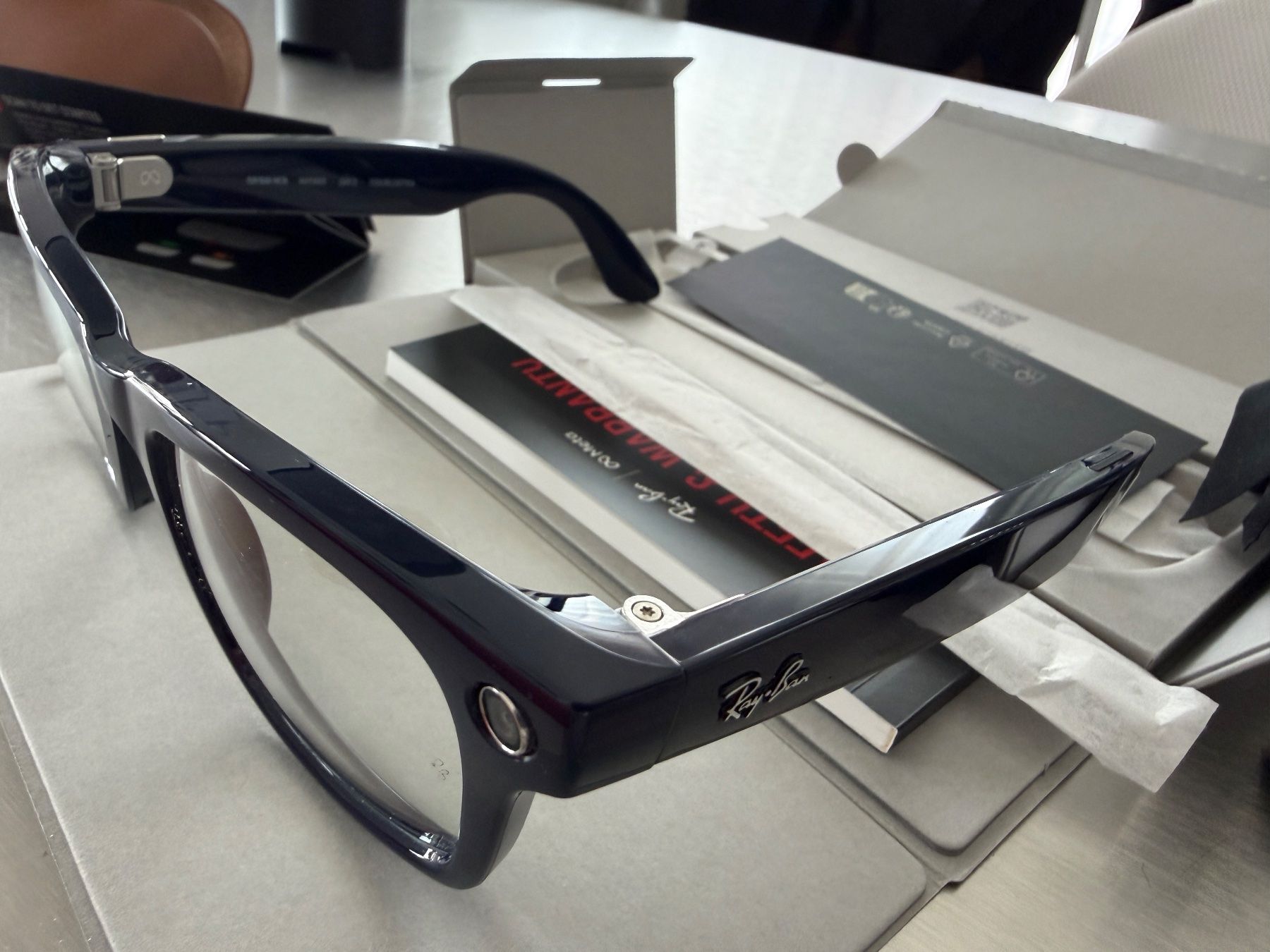 Ray-Ban Meta Wayfarer Gen 2 – Clear/Sapphire Transitions (Neu (gemäss ...