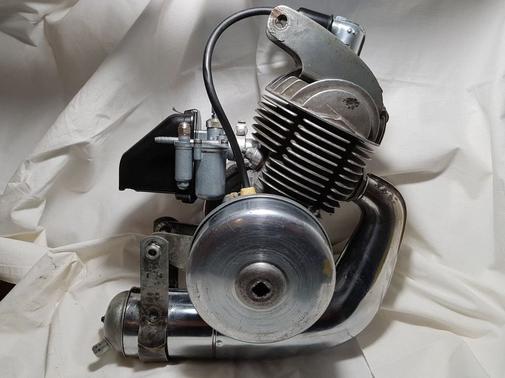 1961 MOTOBECANE AV88 Mobylette 50cc | atelier-yuwa.ciao.jp