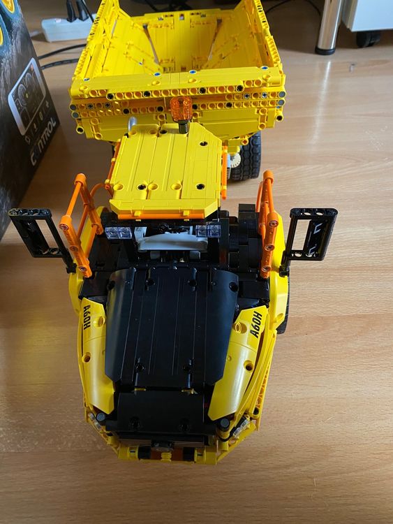 Lego Technic Volvo-Dumper 42114 zusammengebaut (Gebraucht) in ...