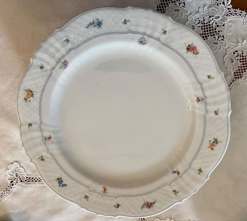 Tafelservice Seltmann Weiden Streublümchen 100 tlg. (Gebraucht) in ...