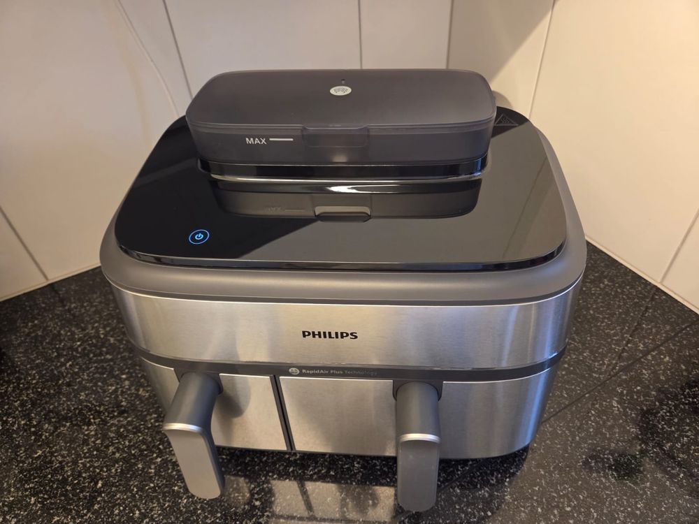 Philips Steam Airfryer NA555/09 Dual Basket, neuwertig (Gebraucht) in ...