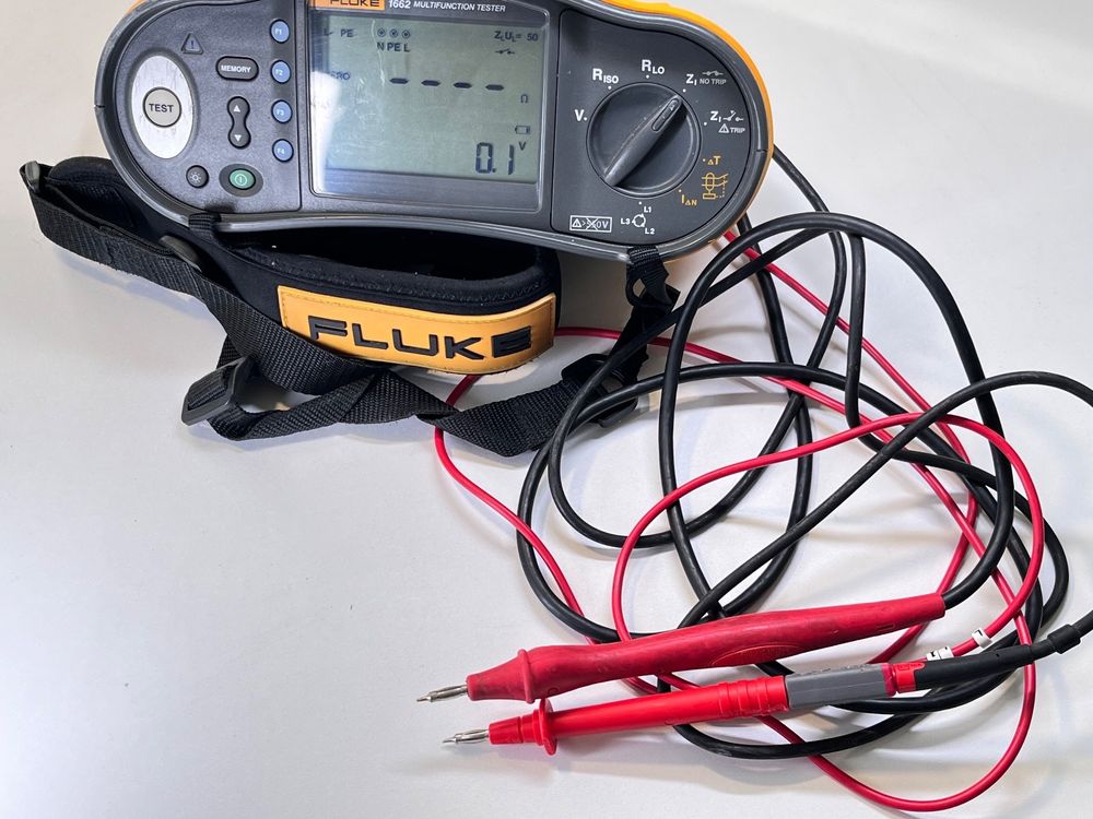 FLUKE Digital-Multimeter FLK-1662 | Kaufen auf Ricardo