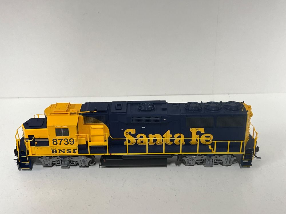 Life-Like US Diesellok Santa Fe H0 DC Analog (Gebraucht) in Geroldswil ...