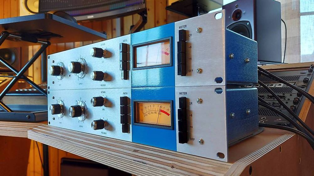 1176 Blue Stripe Rev. A / Hairball Audio - Neuf (D'occasion) à Farvagny ...