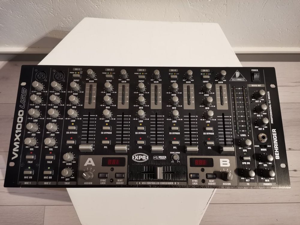 Behringer Pro Mixer VMX1000USB | Kaufen auf Ricardo