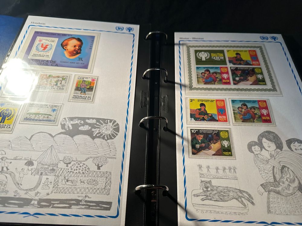 Album Sammelkarten Internationales Jahr des Kindes 1979 (Gebraucht) in ...