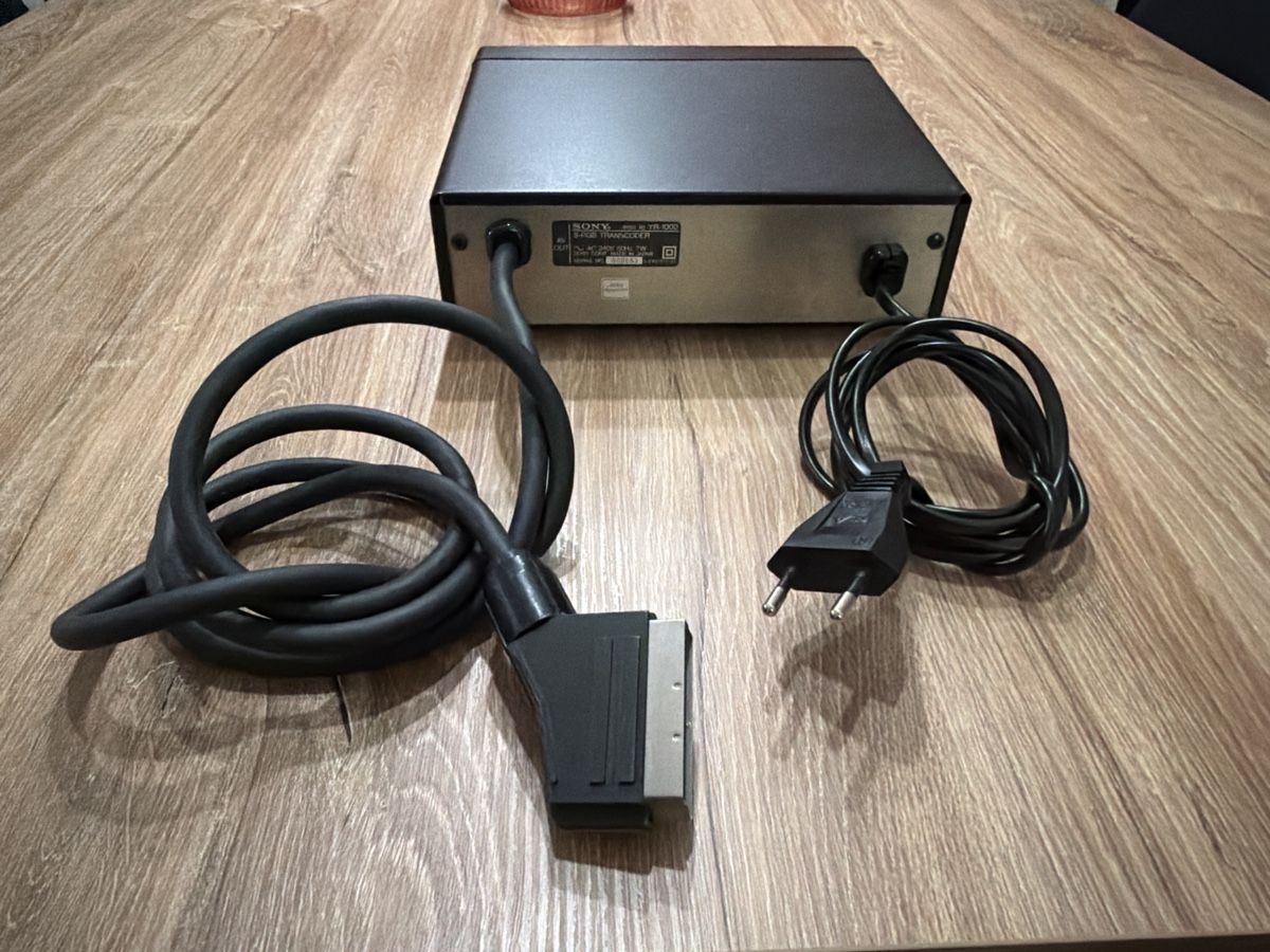 Sony S-RGB YR-1000 - Qualité d'image optimale! (D'occasion) à Lutry ...