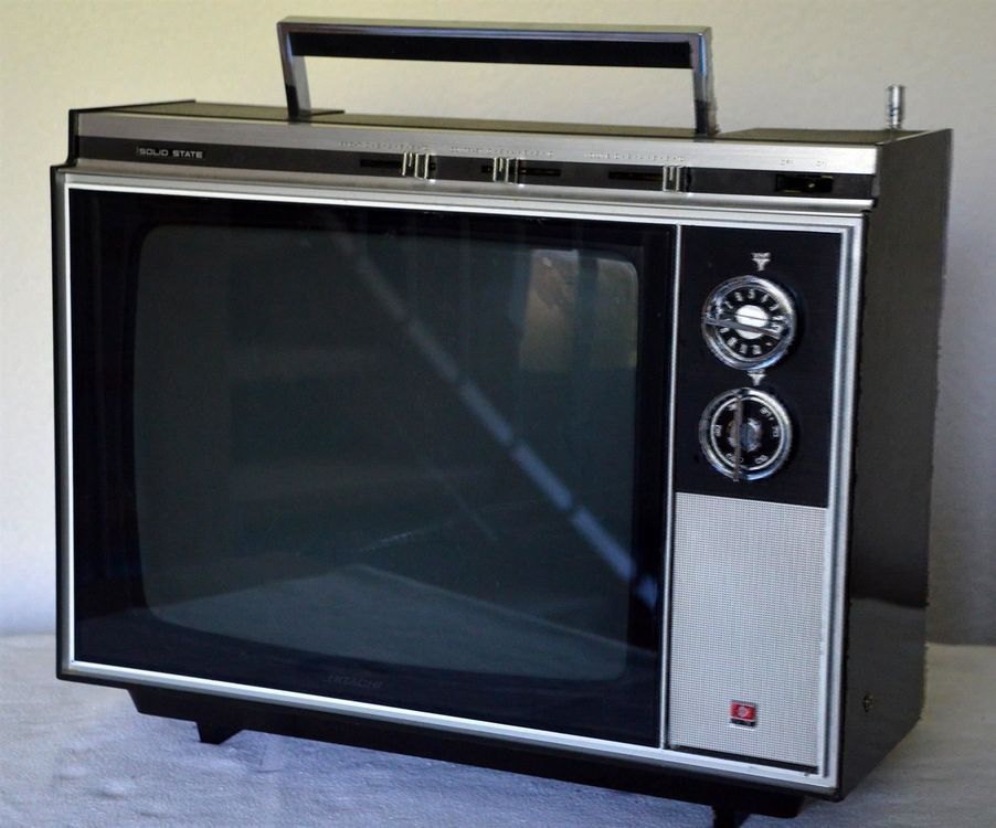 TV Hitachi TU-75-311 Fernseher vintage | Kaufen auf Ricardo