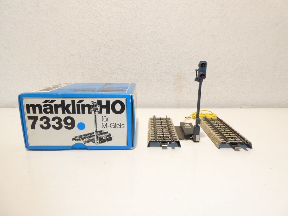 Märklin Lichtsignal Ampel Handschaltung HO 7339 (B) (Gebraucht) in ...