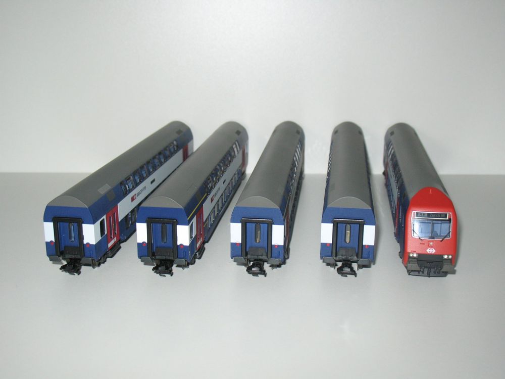 "Zürcher S-Bahn" Zug in H0~ Märklin 43574, 43576 Wagen 29487 (Neu ...