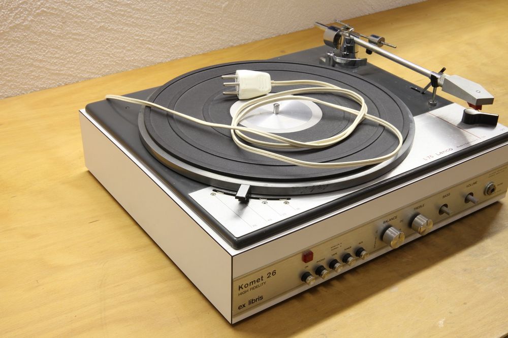 Lenco Plattenspieler L 75 mit Komet 26 ex Libris Verstärker (Defekt) in ...