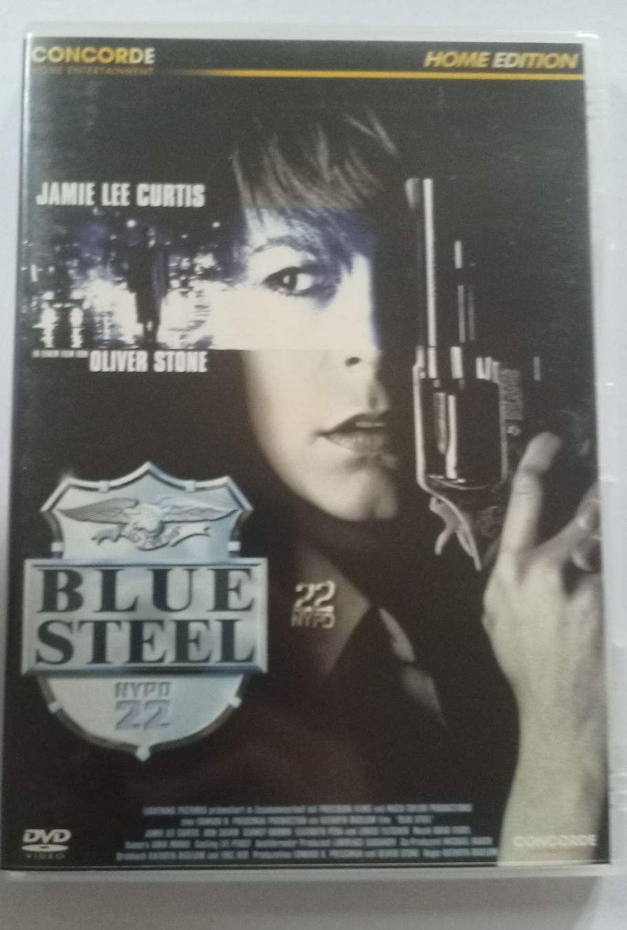 Blue Steel DVD mit Jamie Lee Curtis - Actionthriller! (Gebraucht) in ...