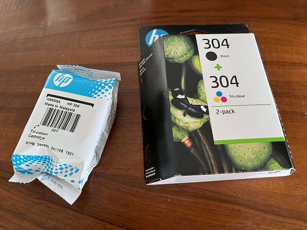 Imprimante HP Deskjet 3720 et cartouches d'encre (Gebraucht) in Cremin ...