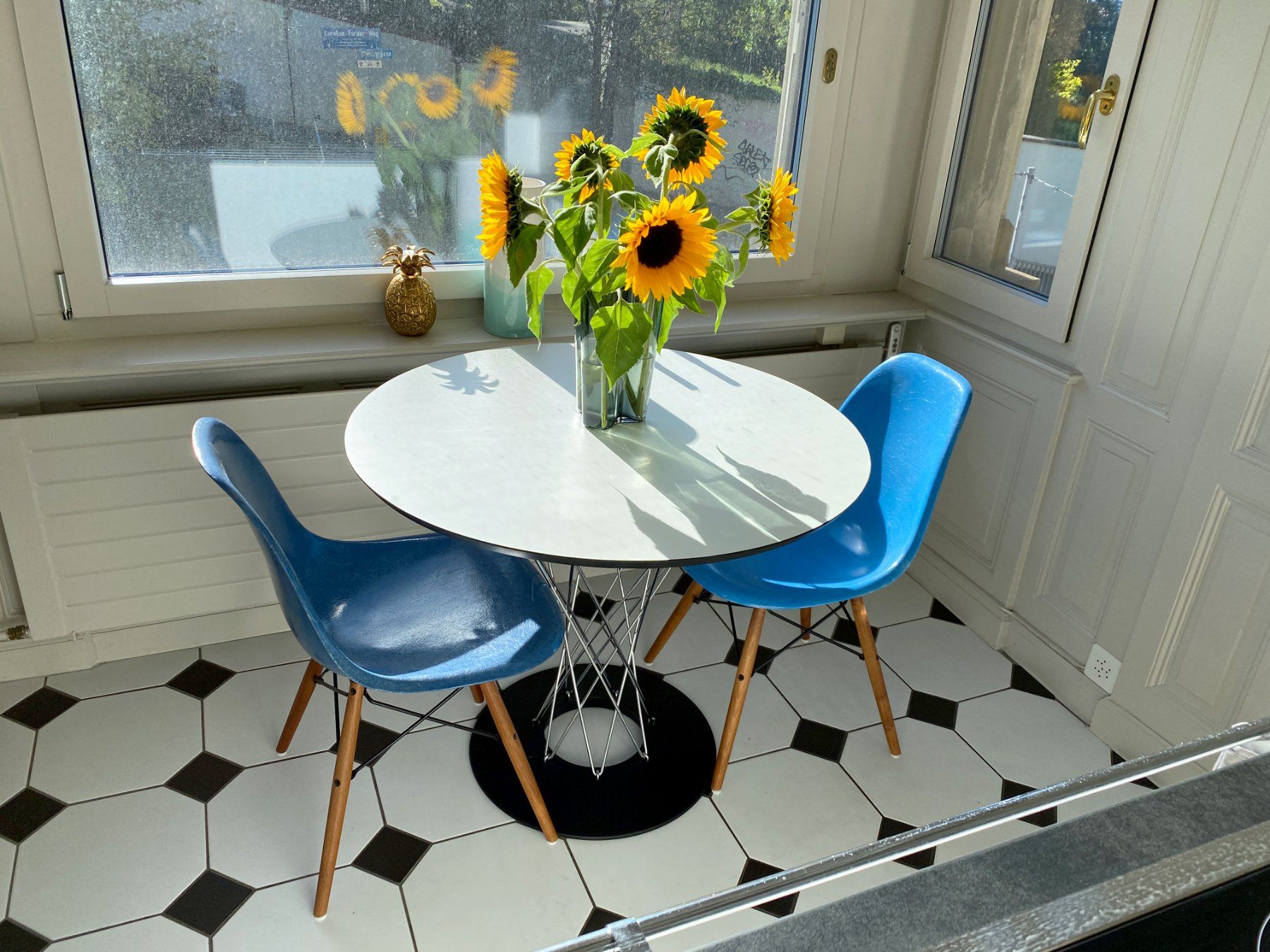 Top Zustand: Vitra Cyclone Dining Table Isamu Noguchi (Gebraucht) in Zürich für CHF 3199 – nur ...