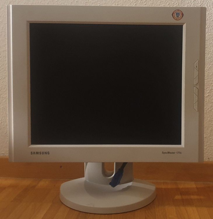 Monitor Samsung SyncMaster 171s (Gebraucht) in für CHF 10 – nur ...