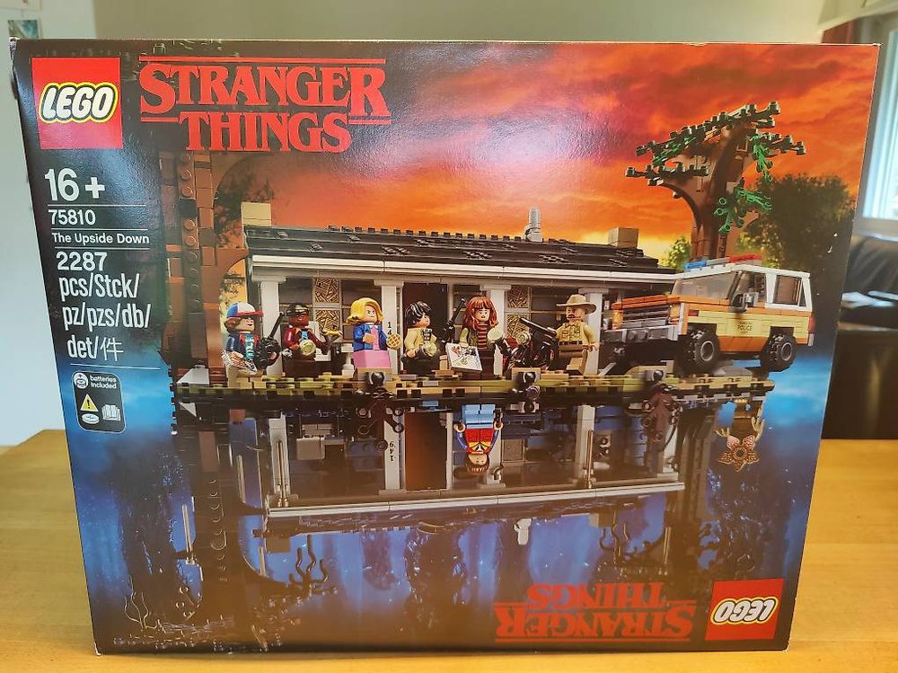 Lego 75810 Stranger Things The Upside Down (Neu und originalverpackt) in Lenzburg für CHF 410 ...