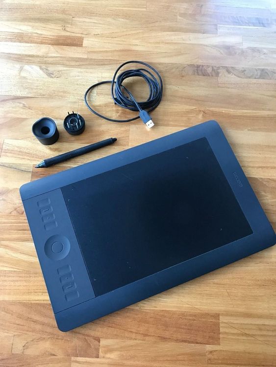 WACOM Intuos 5 touch (M) Tablet | Acheter sur Ricardo