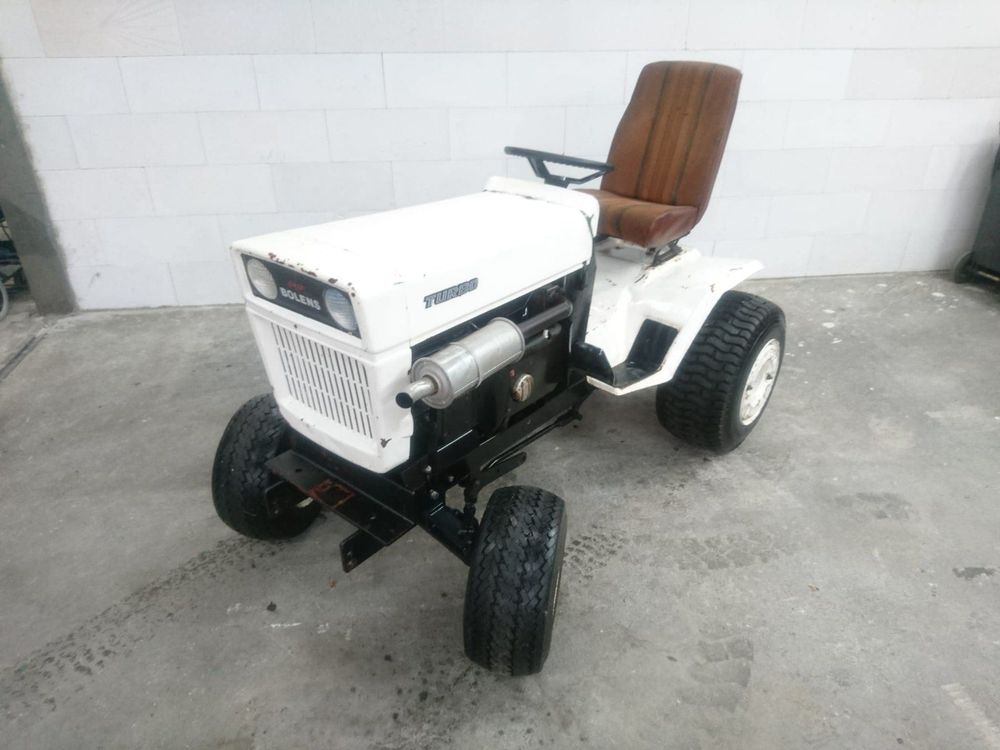 Rasentraktor Bolens HT20 Model 2087 (Defekt) in für CHF 2500 – nur ...