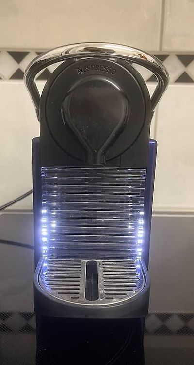 Nespressomaschine Pixie | Kaufen auf Ricardo