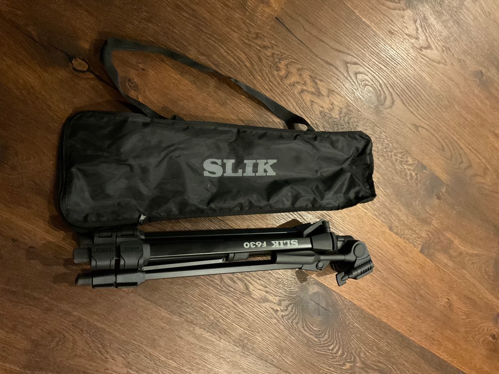 Slik F630 Stativ (dreibein) mit 3 Wegekopf (Gebraucht) in Würenlos für ...