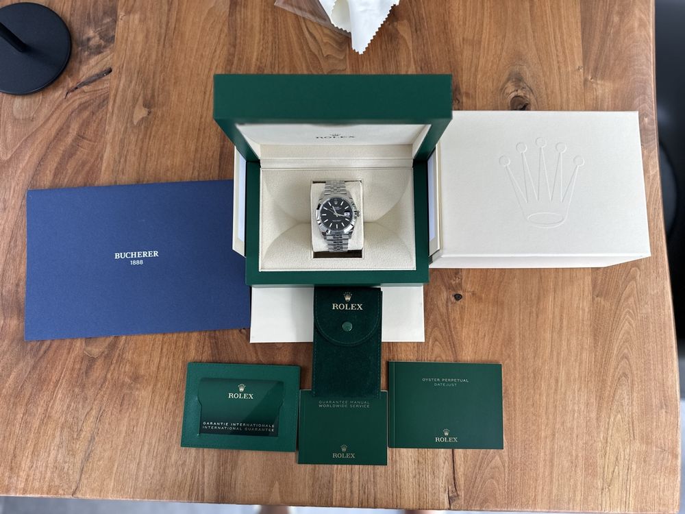Rolex Datejust 41 Schwarz Jubilee Armband (Gebraucht) in Liestal für ...