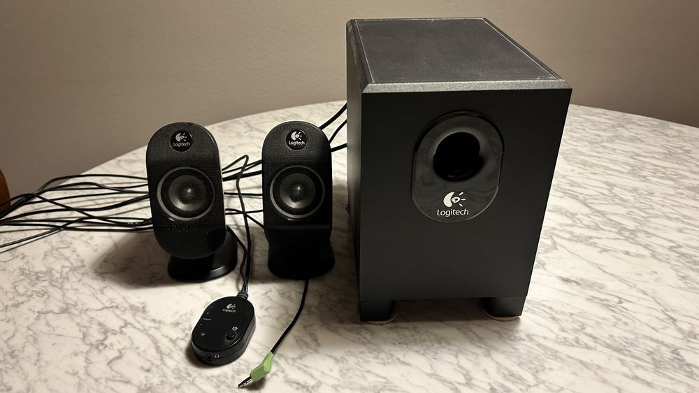 Logitech X-210 Soundsystem - Super Klang, Top Zustand! (Gebraucht) in ...