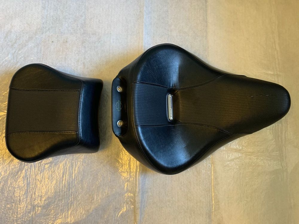 Original HD Touring Sattel, Sitz zu Softail Breakout (Gebraucht) in ...