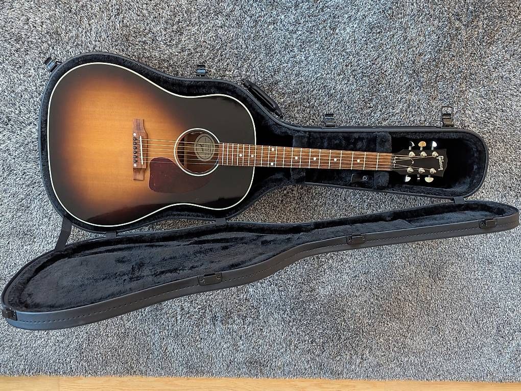 Gibson J-45 Standard (Gebraucht) in Windisch für CHF 2100 – nur Abholung auf Ricardo kaufen