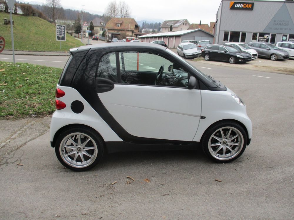 Smart Fortwo Coupé Pure softouch MFK 19.09.2022 | Kaufen auf Ricardo